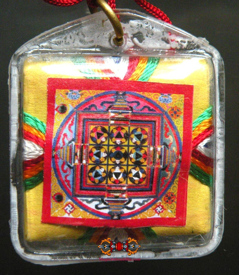 Amulettes Tibétaines de la tradition Bönpo.| La Magie du Bouddha.
